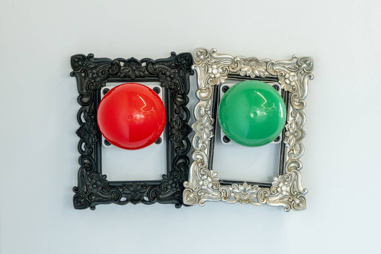 SuperLab wows guests at launch event - Robin Swailes Design and development